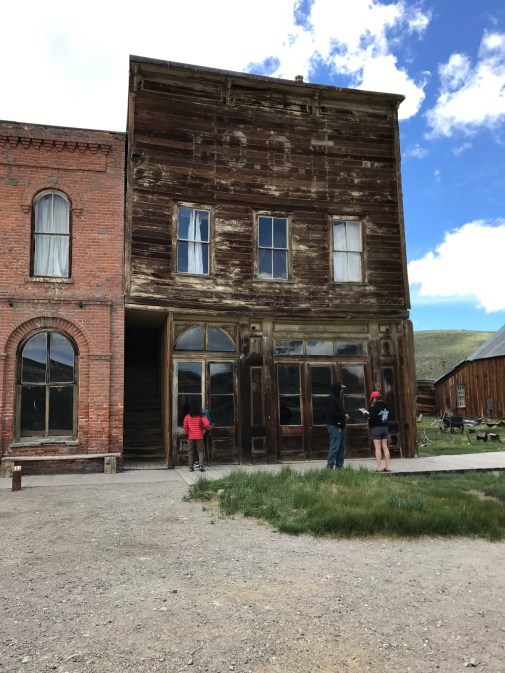 Day 4 – Bodie State Historic Park – Decluttering the Stuff